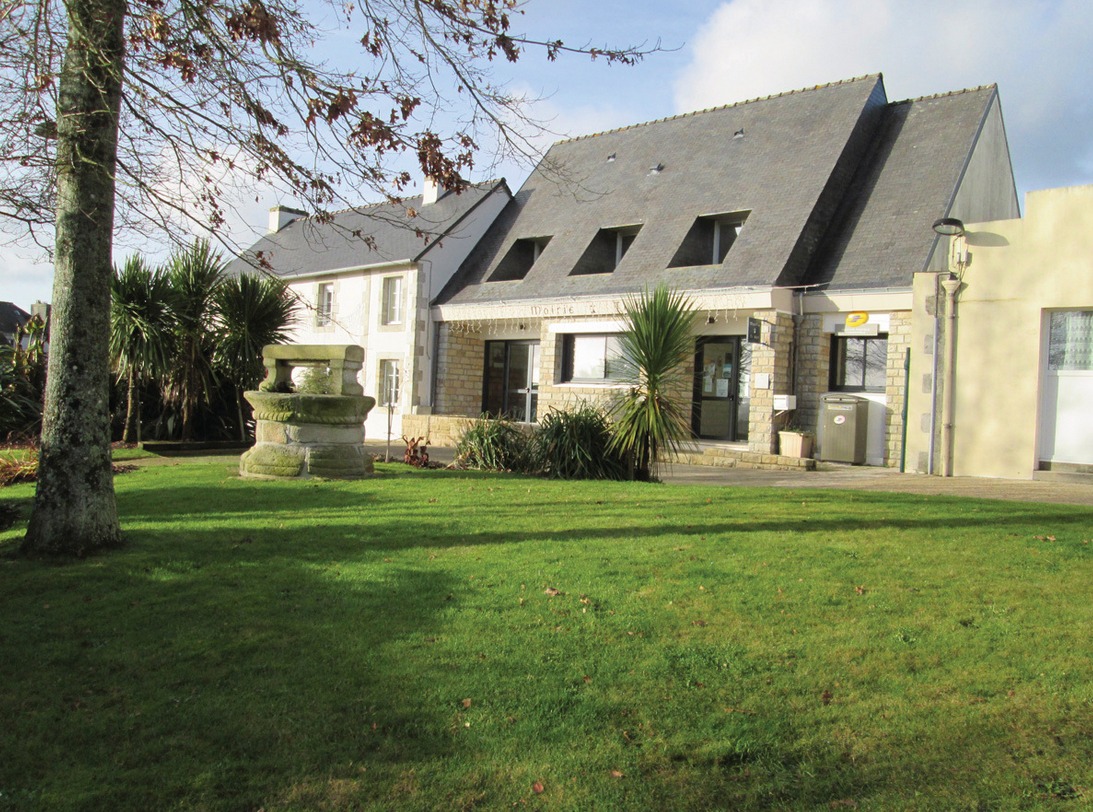 mairie de Langolen - Office de Tourisme de Locronan